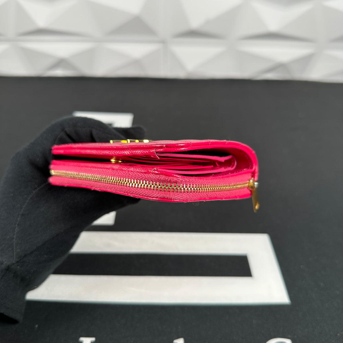 Yves Saint Laurent Compact Zip Around Wallet (1217) – Luxury Leather Guys